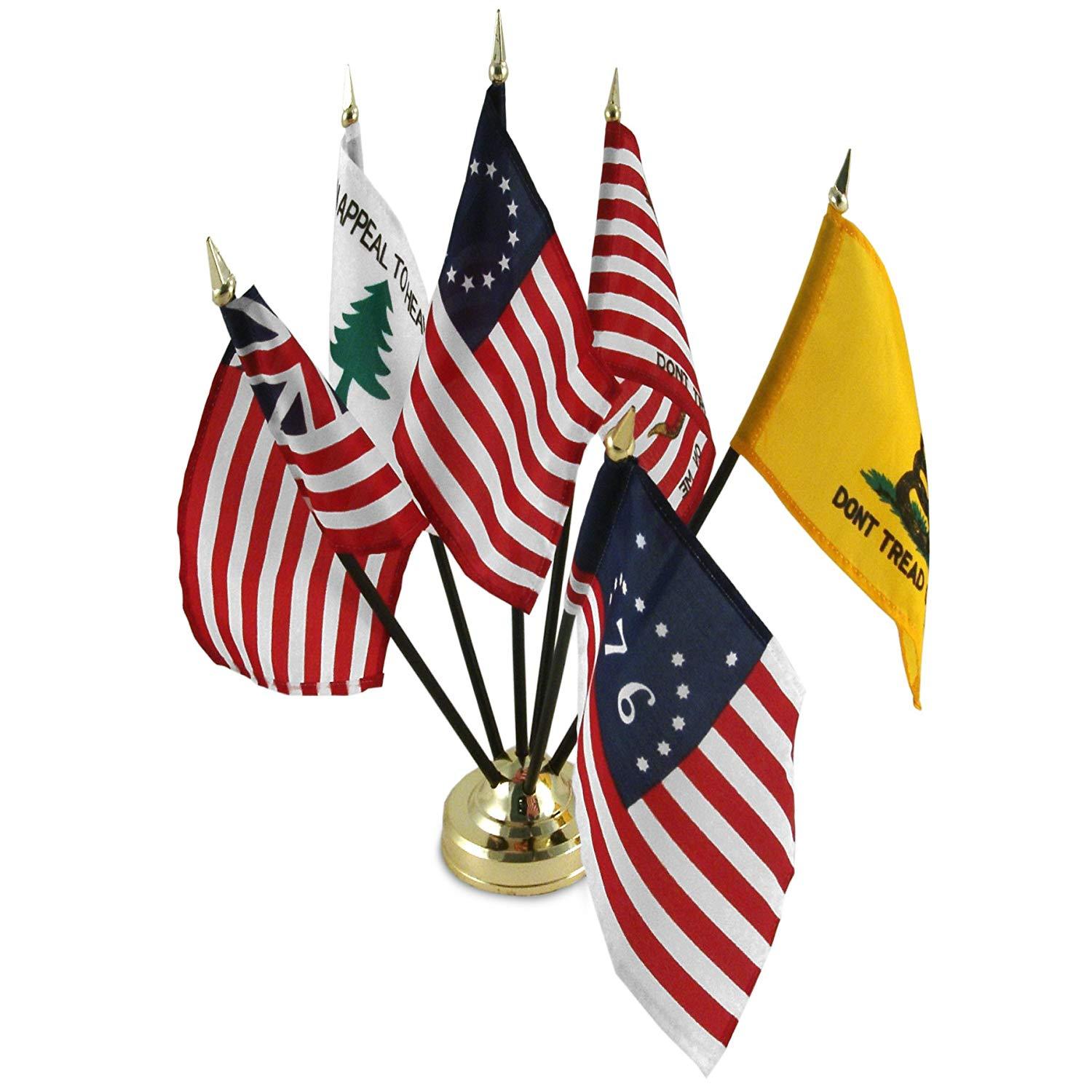 US_HIST_DESK.jpg – Confederate Flags by Ruffin Flag Company